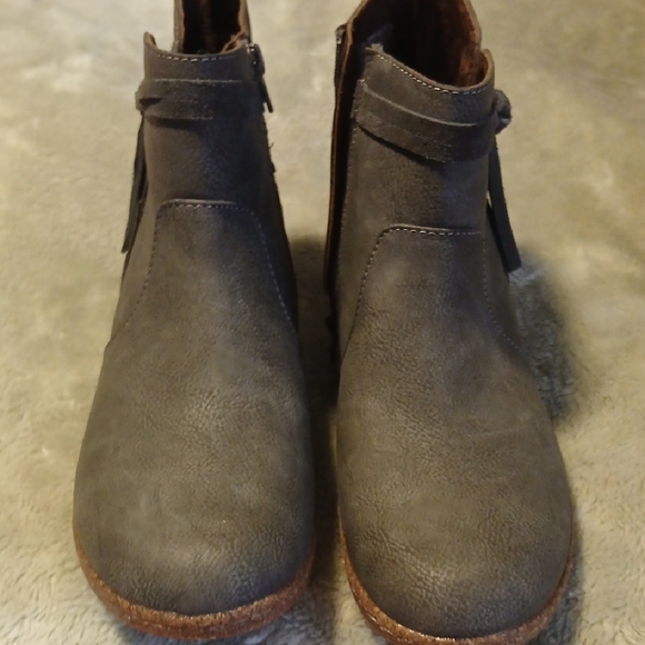 boc | Shoes | Boc Dark Brown Ankle Boots | Poshmark